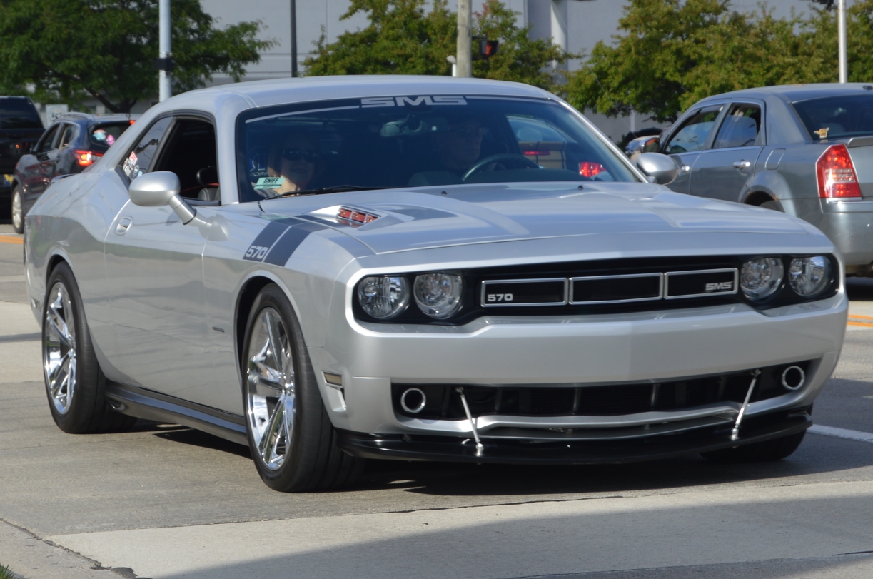 Gray Silver Dodge Challenger - Motor City Challenger